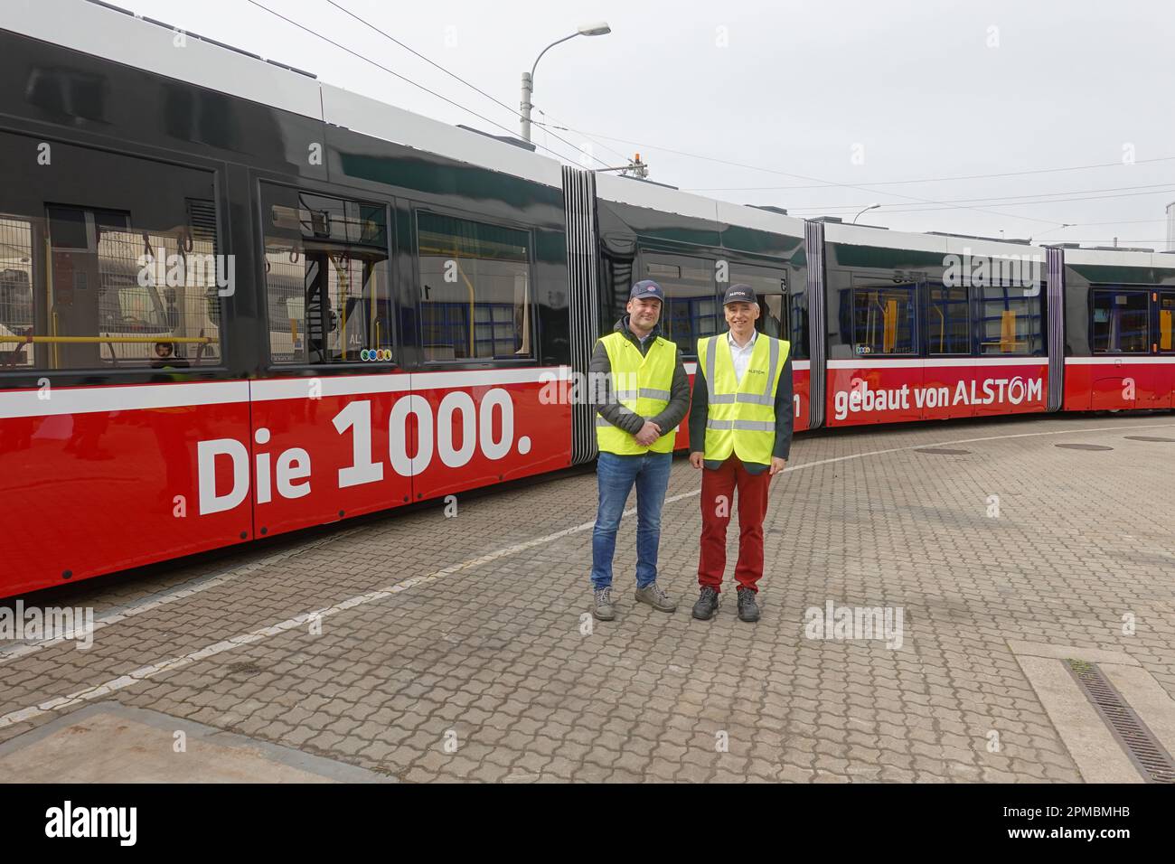 Wien, Alstom, Präsentation der 1000. Straßenbahn von Alstom (früher ...