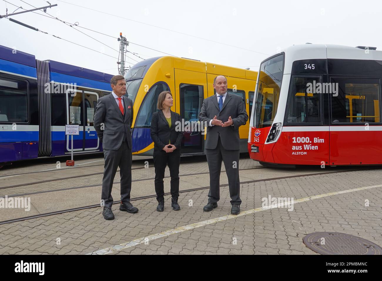 Wien, Alstom, Präsentation der 1000. Straßenbahn von Alstom (früher ...