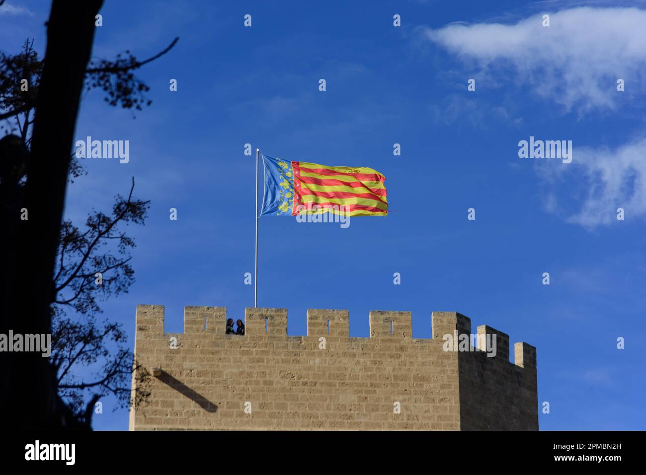 Spanien, Valencia, Flagge // Spain, Valencia, Flag Stock Photo - Alamy
