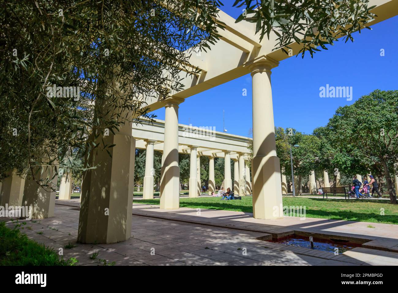 Valencia, Turia-Park, Gestaltung von Ricardo Bofill // Valencia, Turia ...