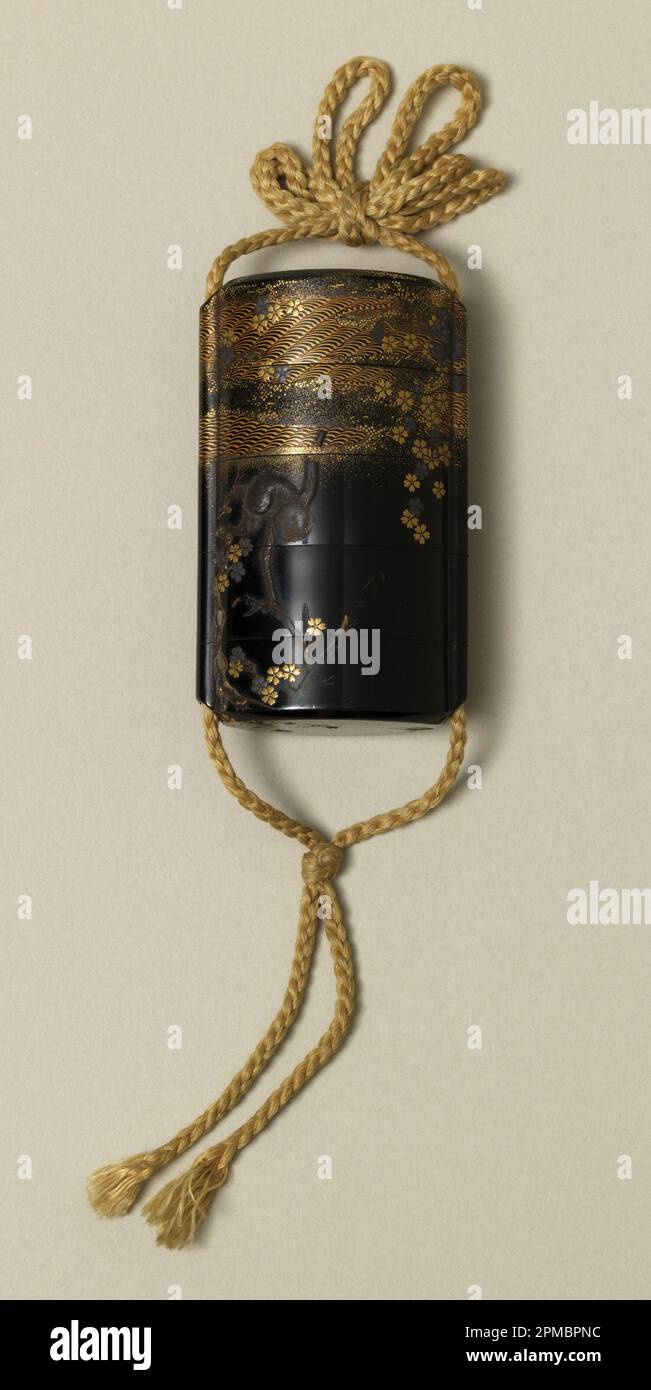Inro (Japan); lacquer, cord Stock Photo - Alamy