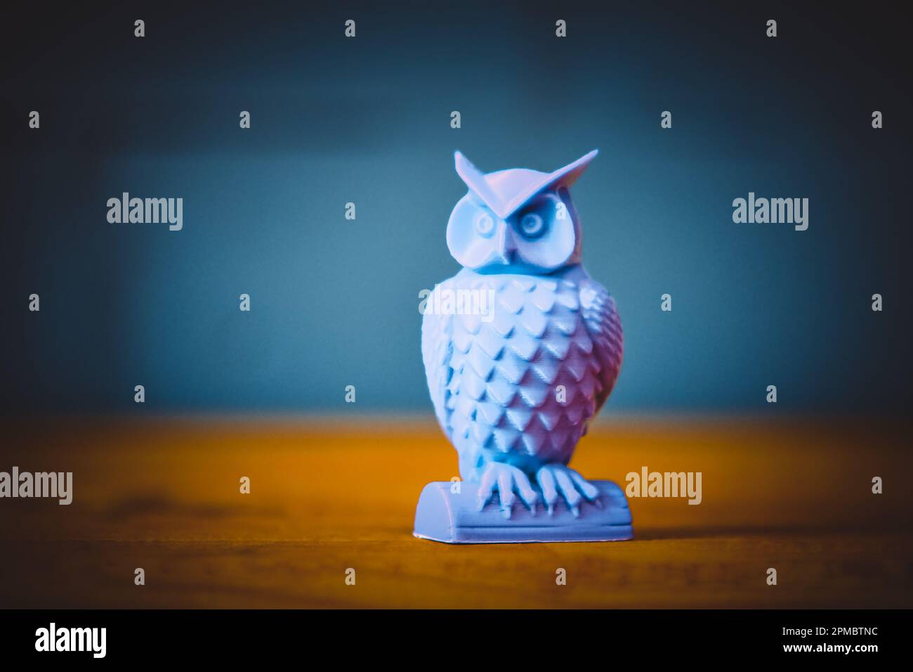 Blue purple 3d printed hi-res stock photography and images - Alamy