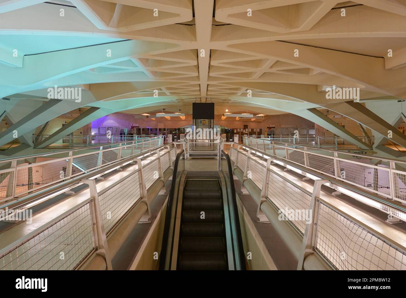 Spanien, Valencia, U-Bahn-Station Alameda von Santiago Calatrava, 1995 ...