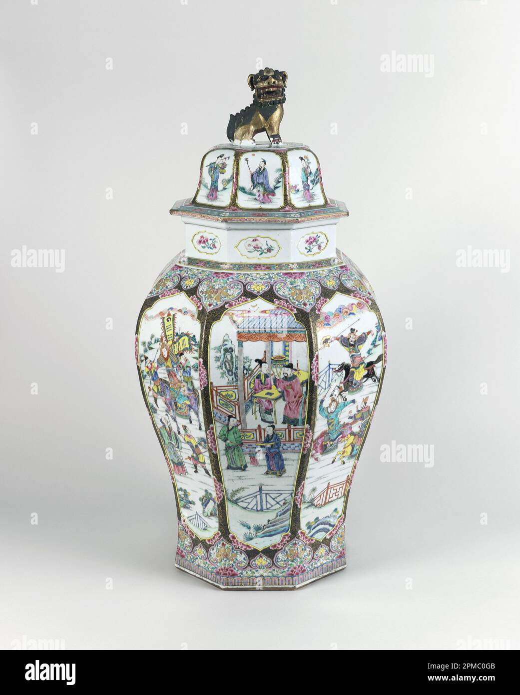 Jar And Lid (China (for export)); porcelain, bronze Stock Photo - Alamy