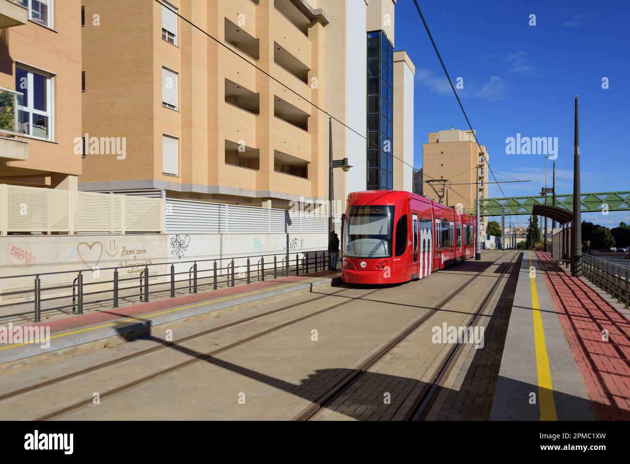 Spanien, Valencia, Straßenbahn, Linie 4, Haltestelle Lloma Llarga ...