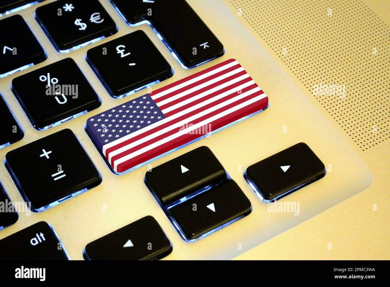 Focus on a computer key with an American flag Stock Photo - Alamy