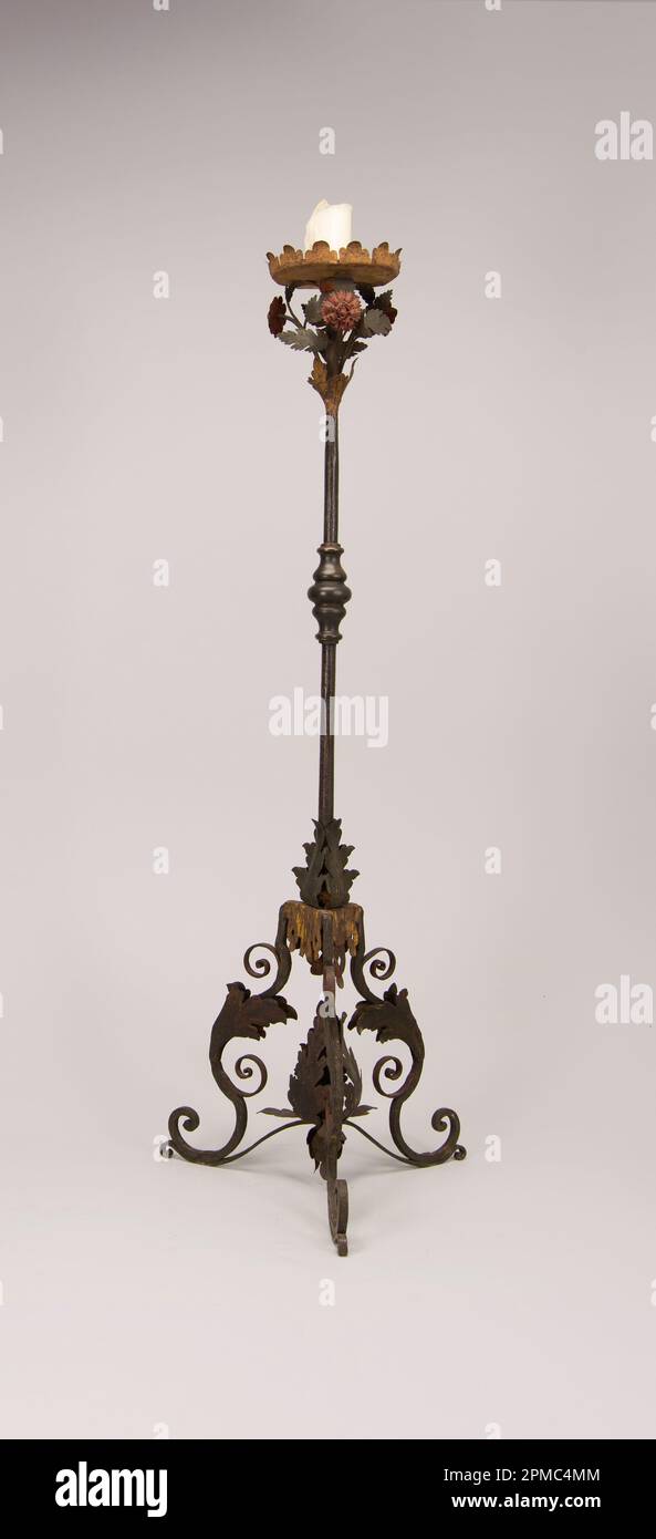 Partially gilded iron hi-res stock photography and images - Alamy