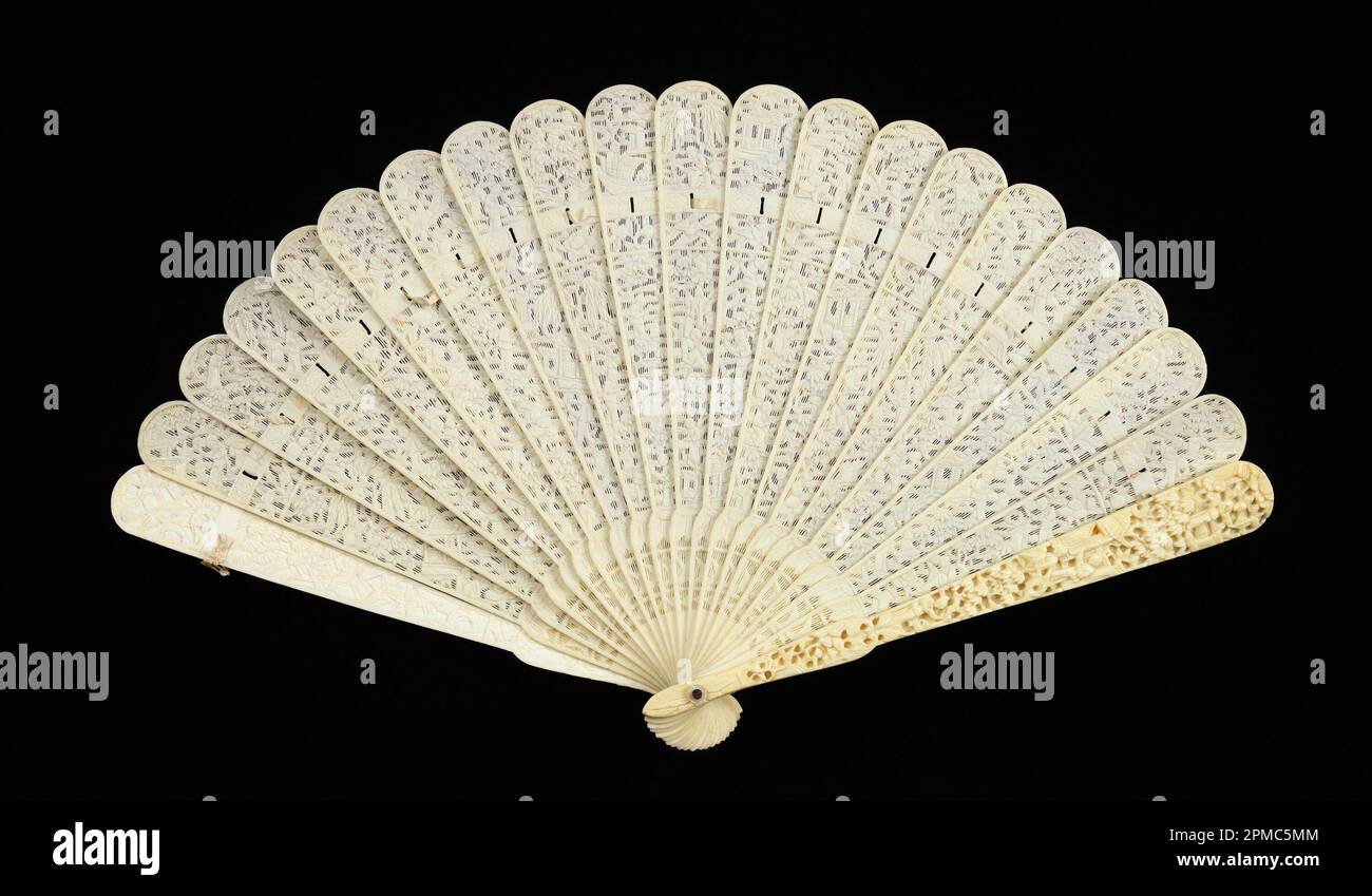Brisé Fan (China); carved and pierced ivory sticks Stock Photo - Alamy