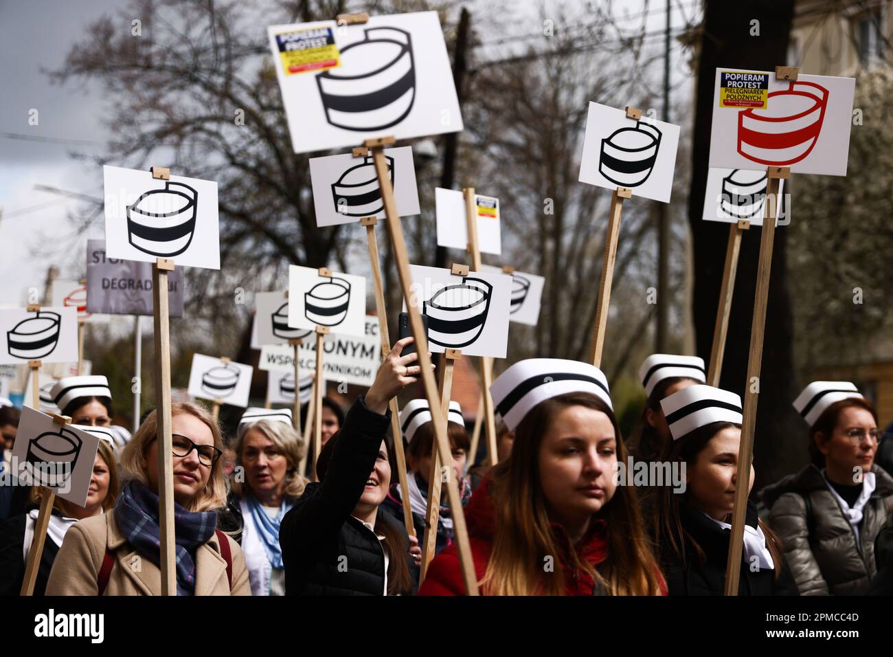 Krakow, Poland. 12th Apr, 2023. Polish nurses and midwives of hospitals ...