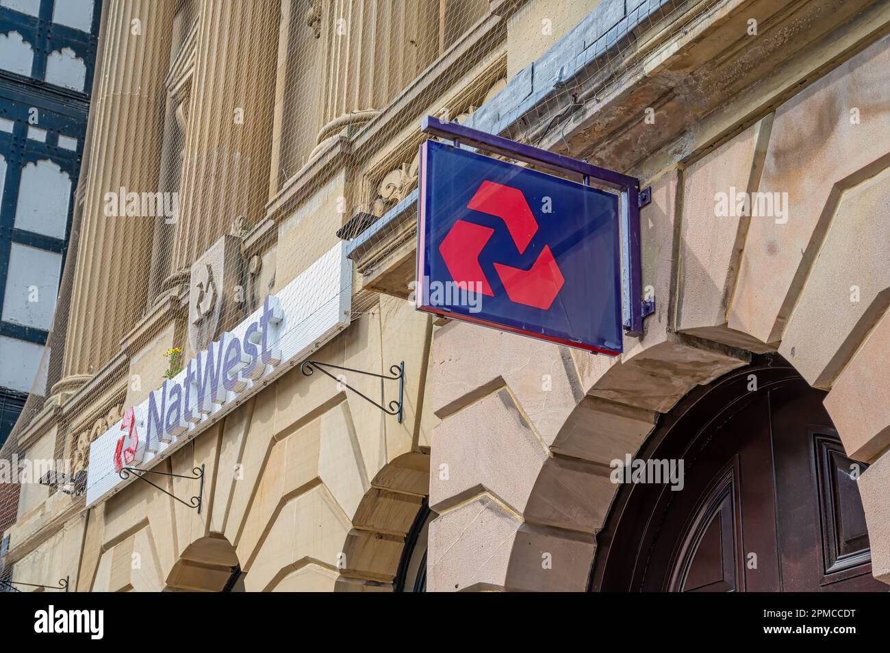 Natwest logo 2023 hi-res stock photography and images - Alamy