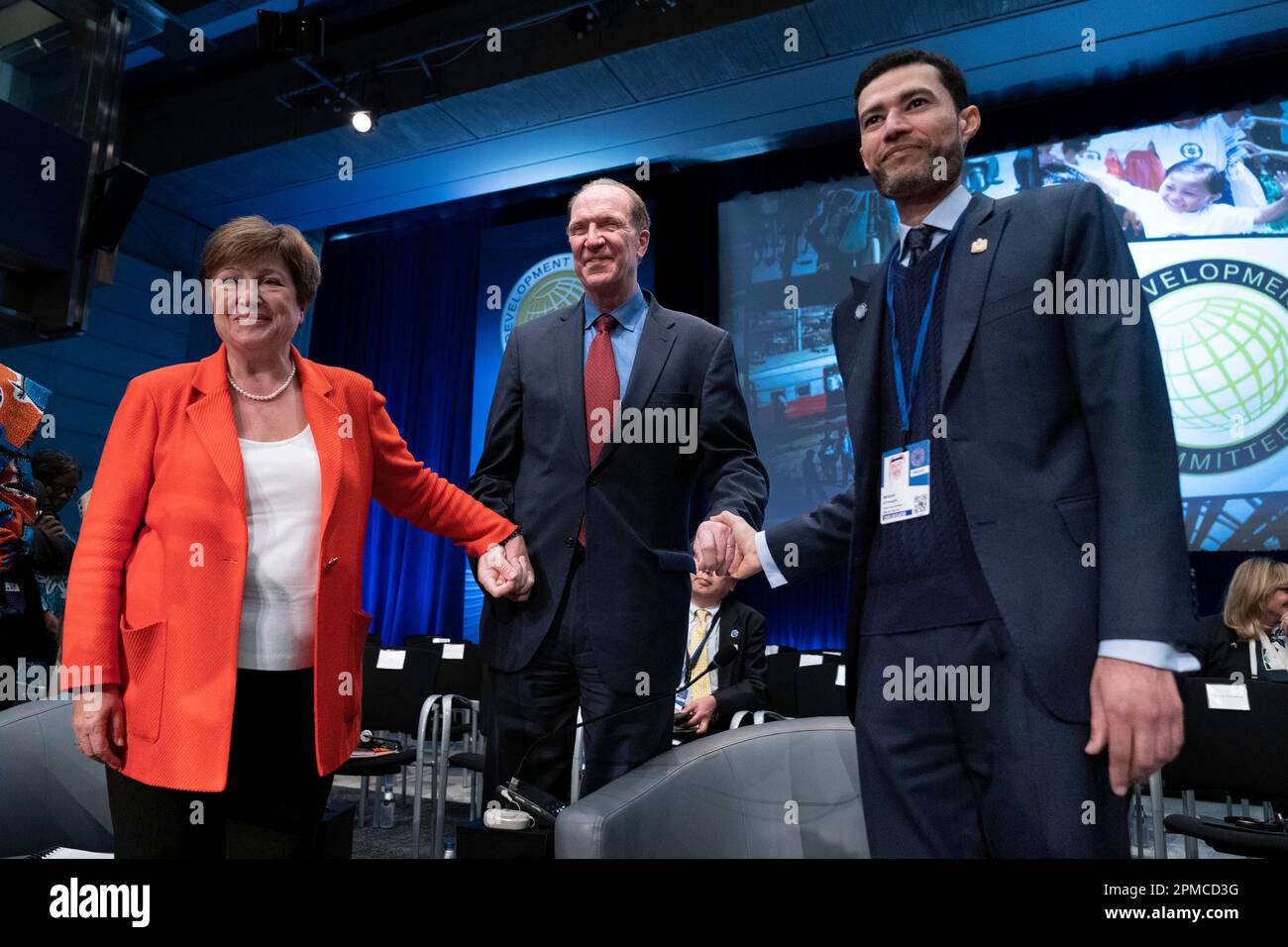 From left, International Monetary Fund Managing Director Kristalina ...