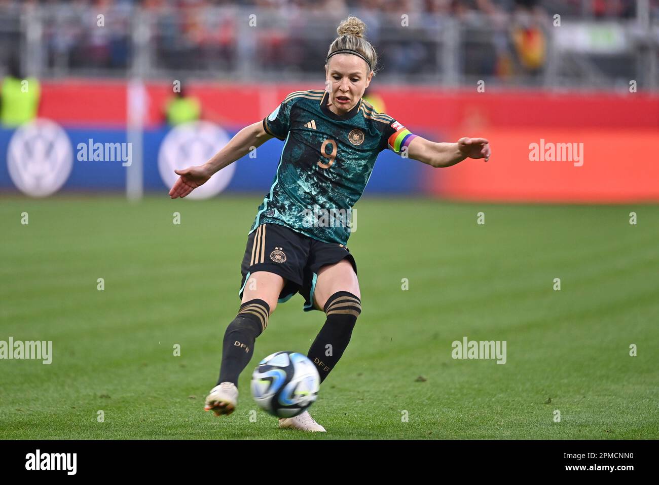Nuernberg. 11th Apr, 2023. Svenja HUTH (GER), action, single action ...