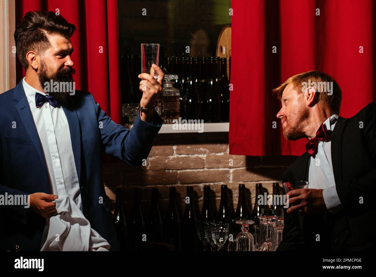 Gentleman's club traditional hi-res stock photography and images - Alamy