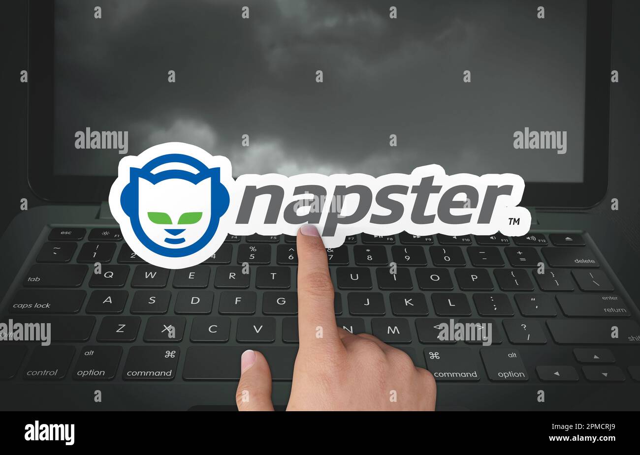 Napster logo hi-res stock photography and images - Alamy