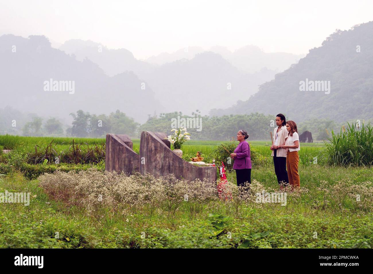A TOURIST'S GUIDE TO LOVE, from left: Nsut Le Thien, Scott Ly, Rachael Leigh Cook, 2023. ph ...