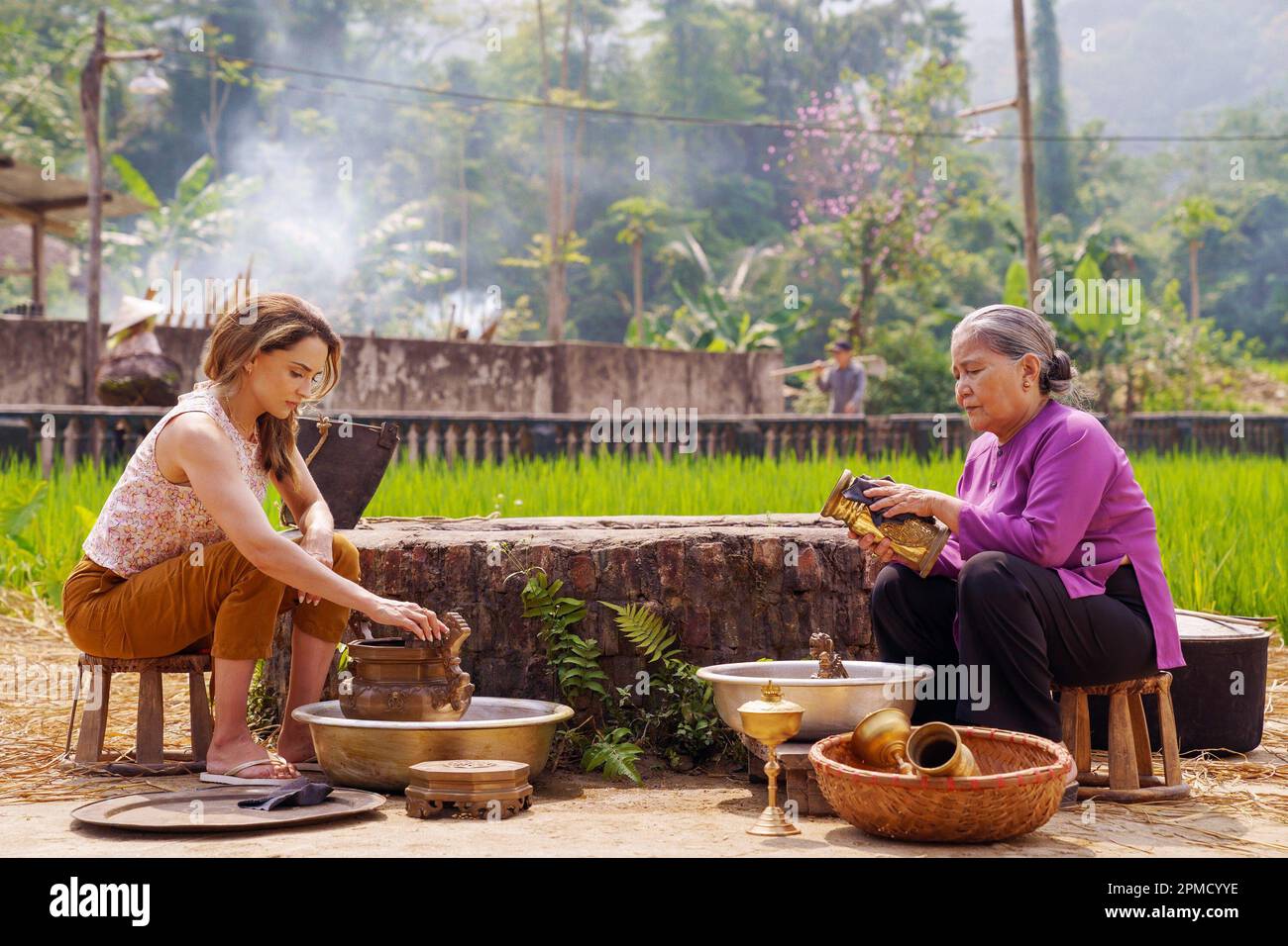 A TOURIST'S GUIDE TO LOVE, from left: Rachael Leigh Cook, Nsut Le Thien, 2023. ph: Sasidis ...