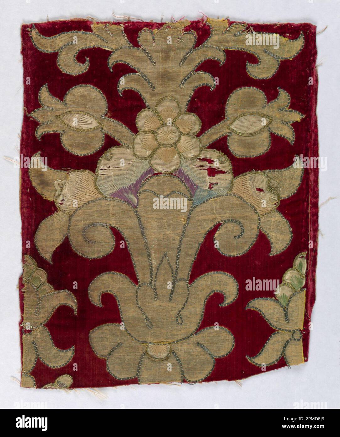 Silk metal thread hi-res stock photography and images - Alamy