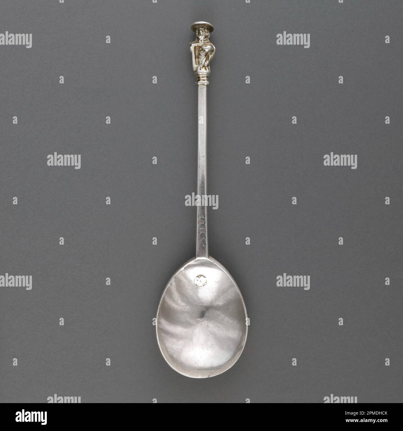 15 9 18 6 cm hi-res stock photography and images - Alamy