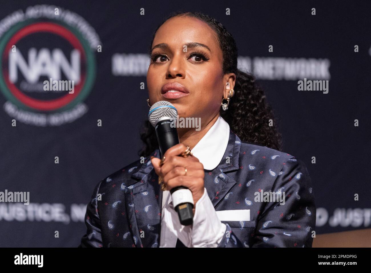 Kerry Washington speaks during chat with Reverend Al Sharpton at NAN ...