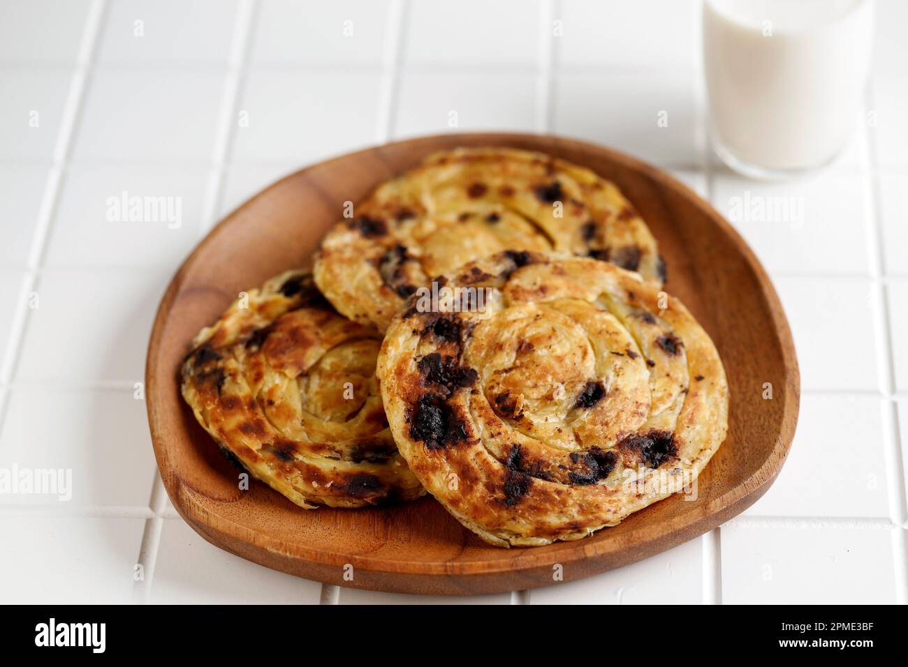 Roti canai coklat hi-res stock photography and images - Alamy