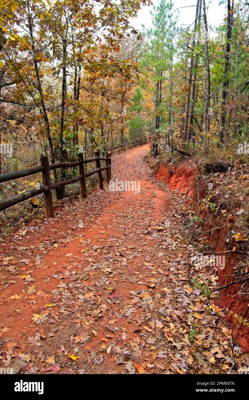 Mountain path rail hi-res stock photography and images - Alamy