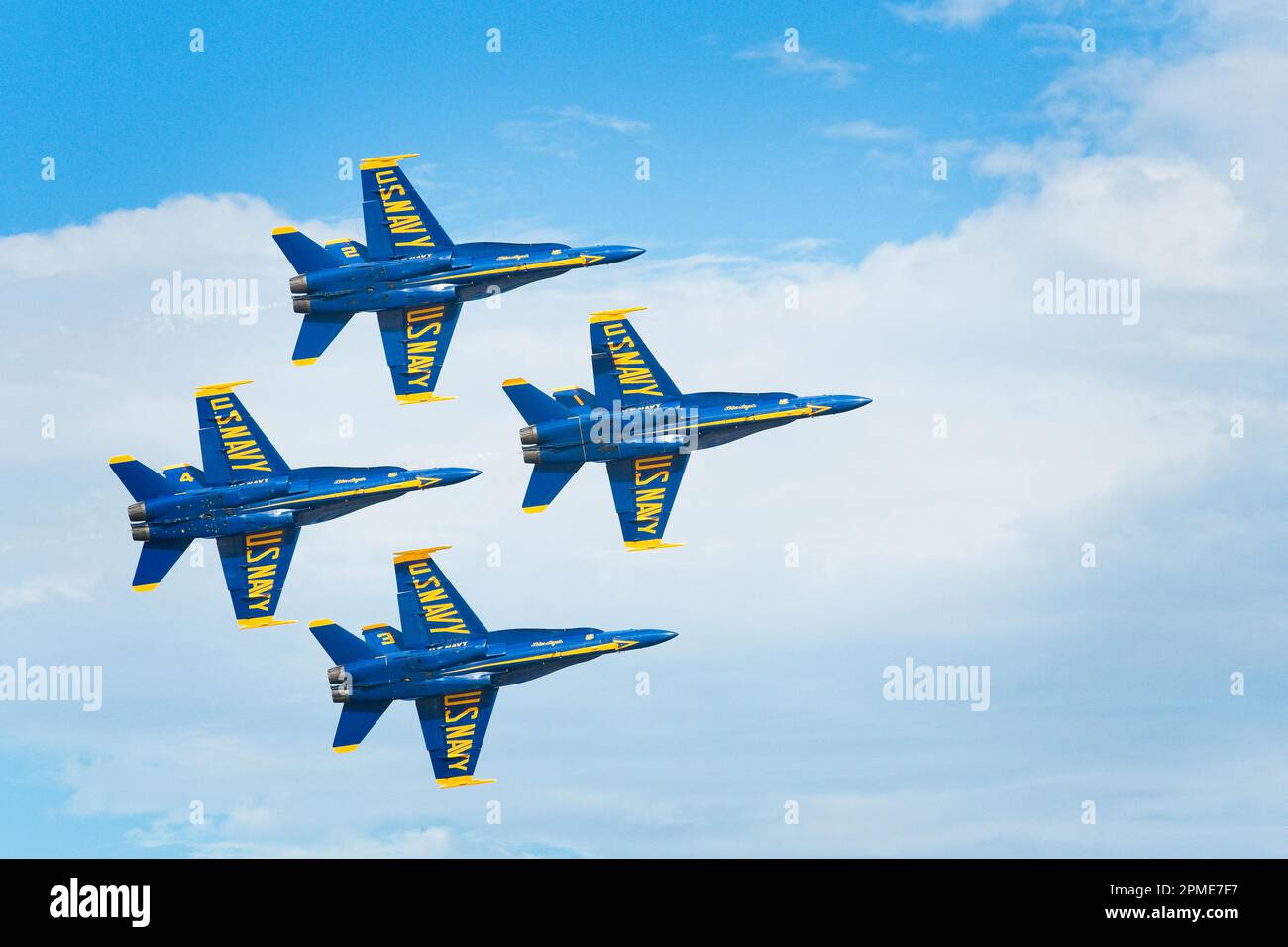 Blue angels formation hi-res stock photography and images - Alamy