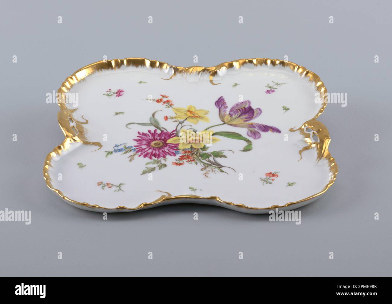 Tray (Plateau) Tray; Painted by Laura Eckroth Lake (1864–1925 ...