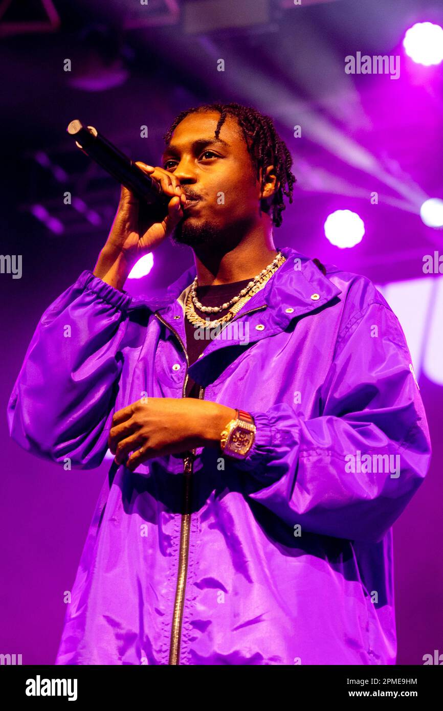 Lil tjay rap hi-res stock photography and images - Alamy