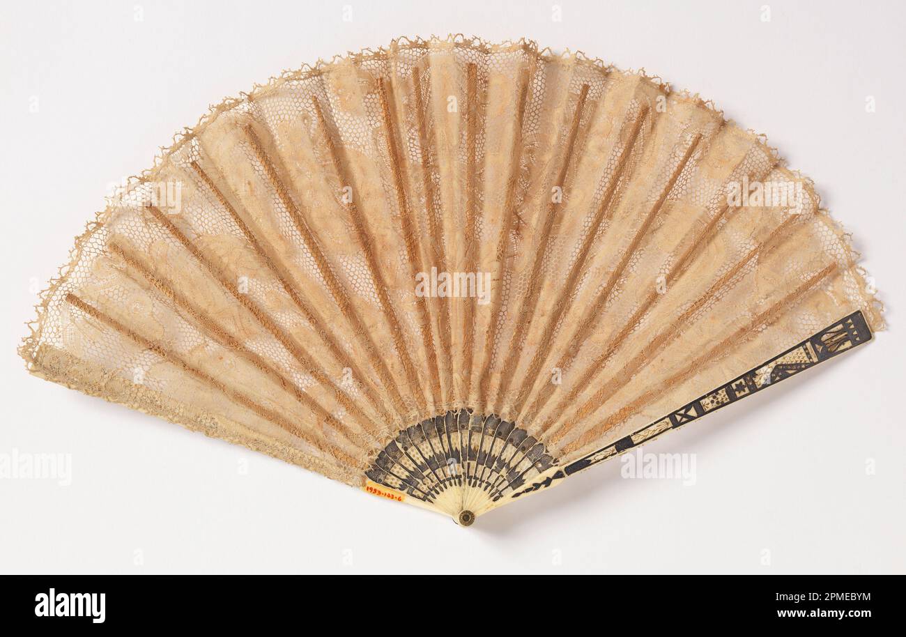 Pleated Fan; linen bobbin lace leaf, pierced ivory sticks piquéd ...