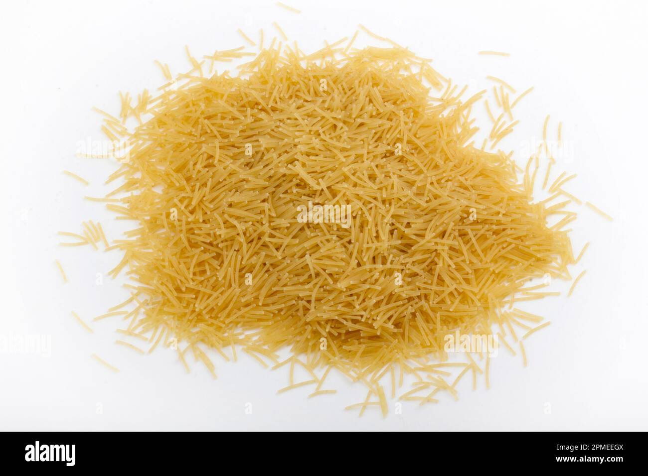 Vermicelli small pasta. Traditional food Stock Photo - Alamy