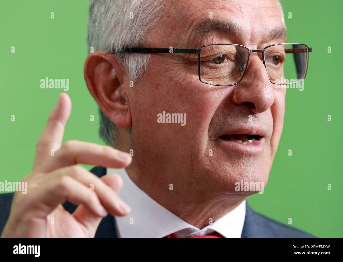 Dr Bruno Oberle, Director General of the International Union for ...