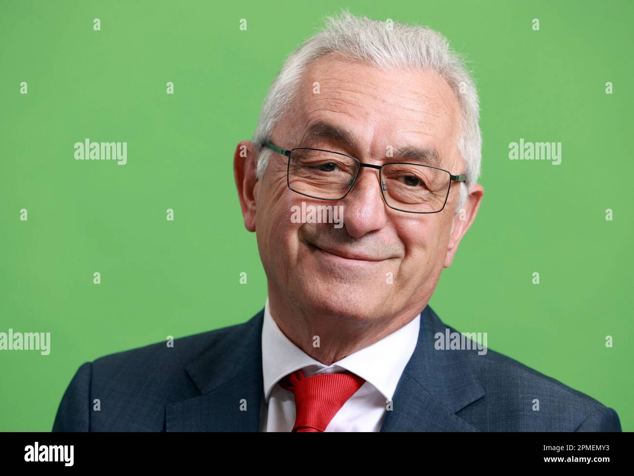 Dr Bruno Oberle, Director General of the International Union for ...