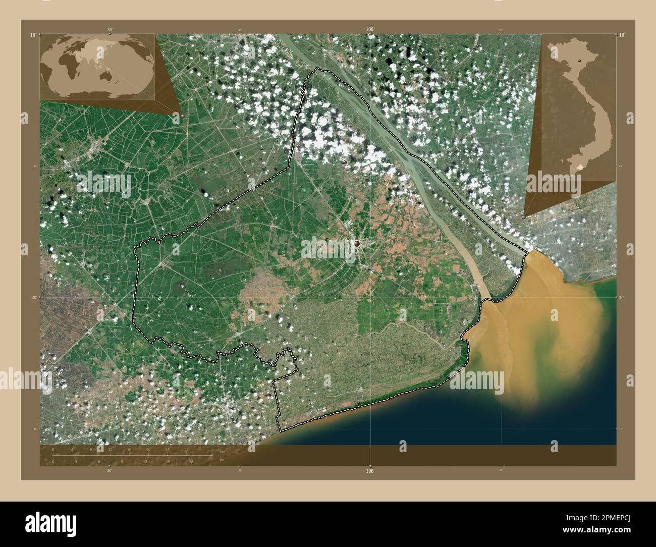 Soc Trang, province of Vietnam. Low resolution satellite map. Locations ...