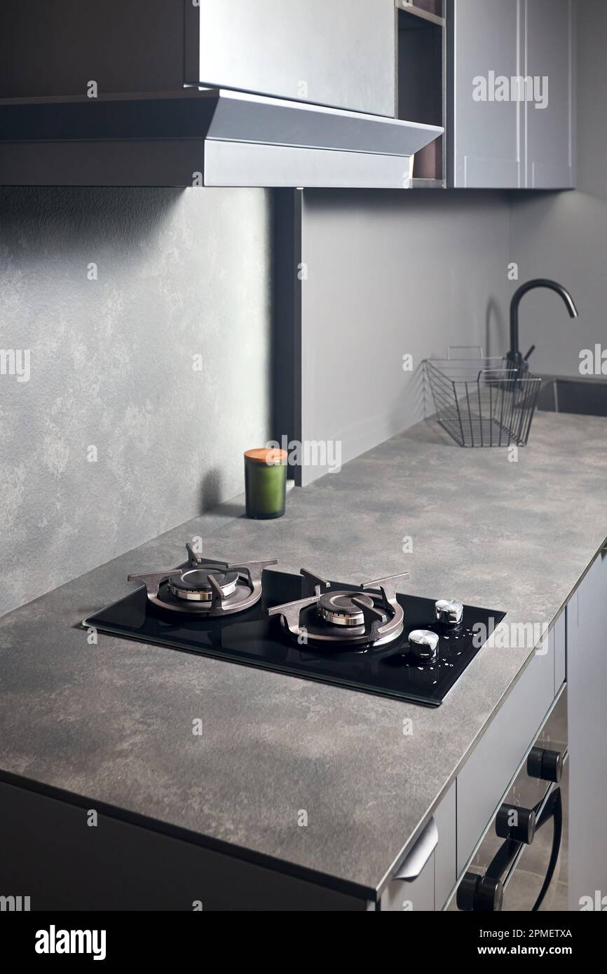 Contemporary black tempered glass gas stove hob with Two burners with ...