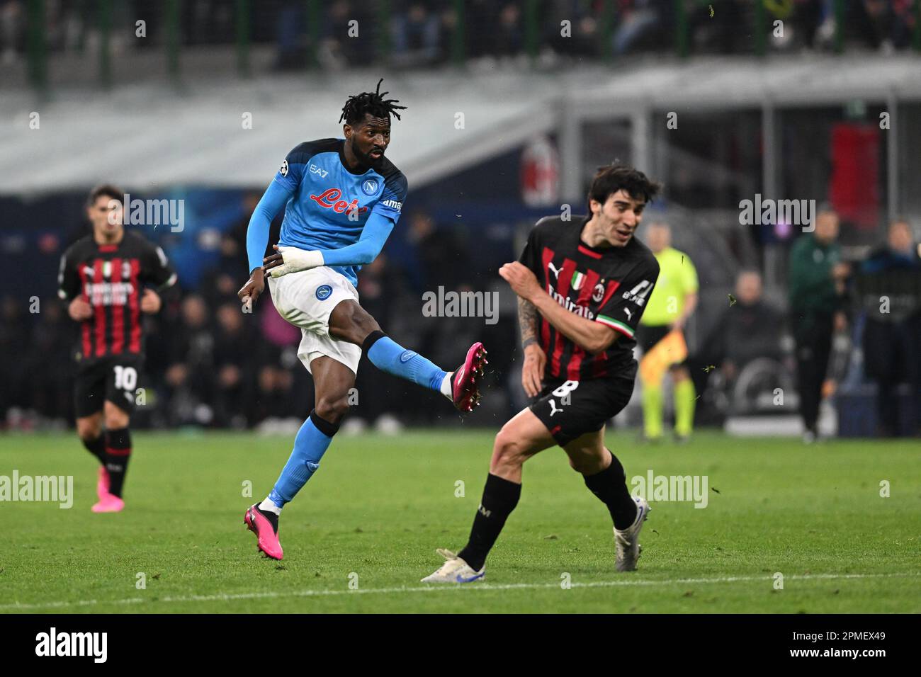 André-Frank Zambo Anguissa of SSC Napoli during the UEFA Champions ...