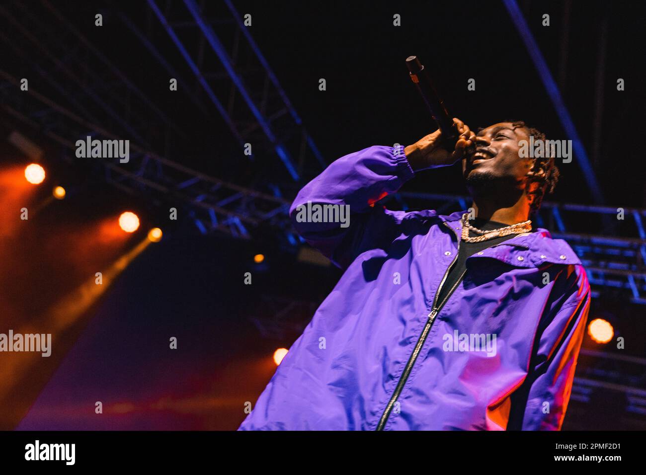 Lil tjay hi-res stock photography and images - Alamy