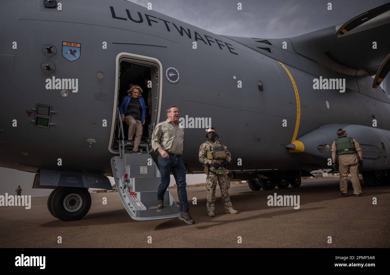 Gao, Mali. 13th Apr, 2023. Boris Pistorius (SPD), Minister of Defense ...