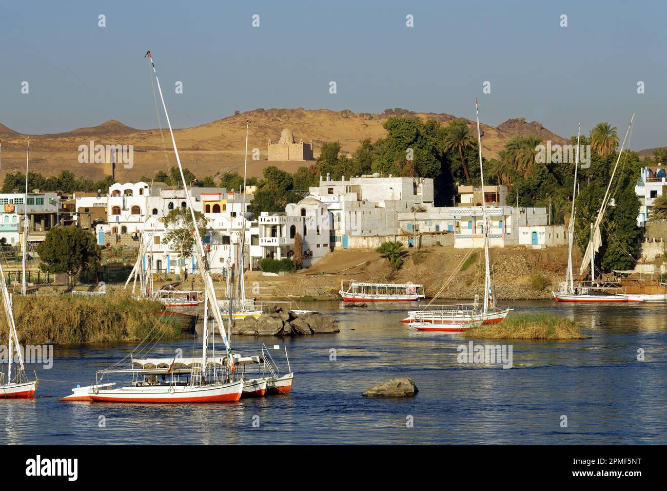 Egypt, Upper Egypt, Nile Valley, Aswan, Elephantine island and Aga Khan ...