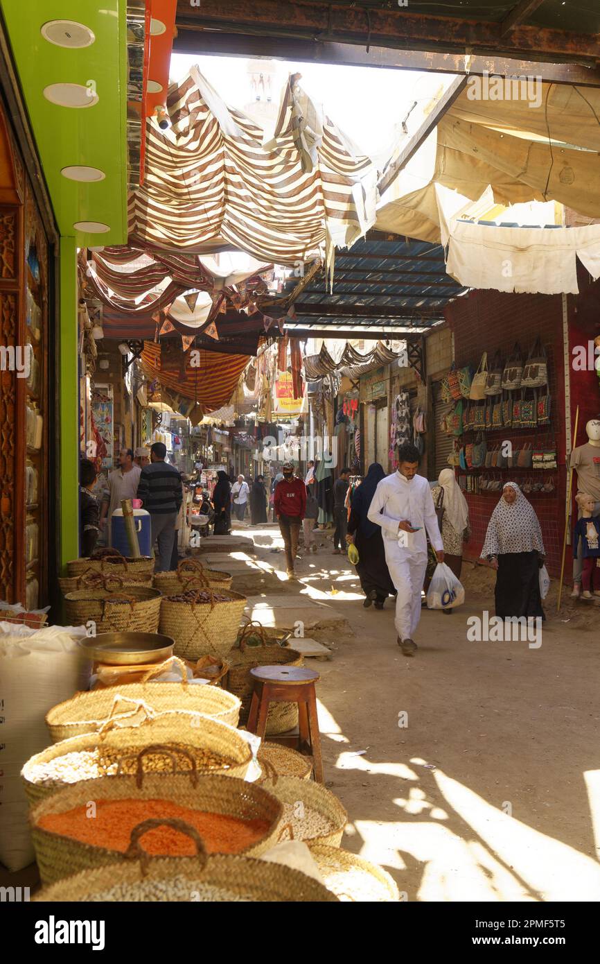 Egypt, Upper Egypt, Nile valley, Aswan, Old Town Souq Stock Photo - Alamy