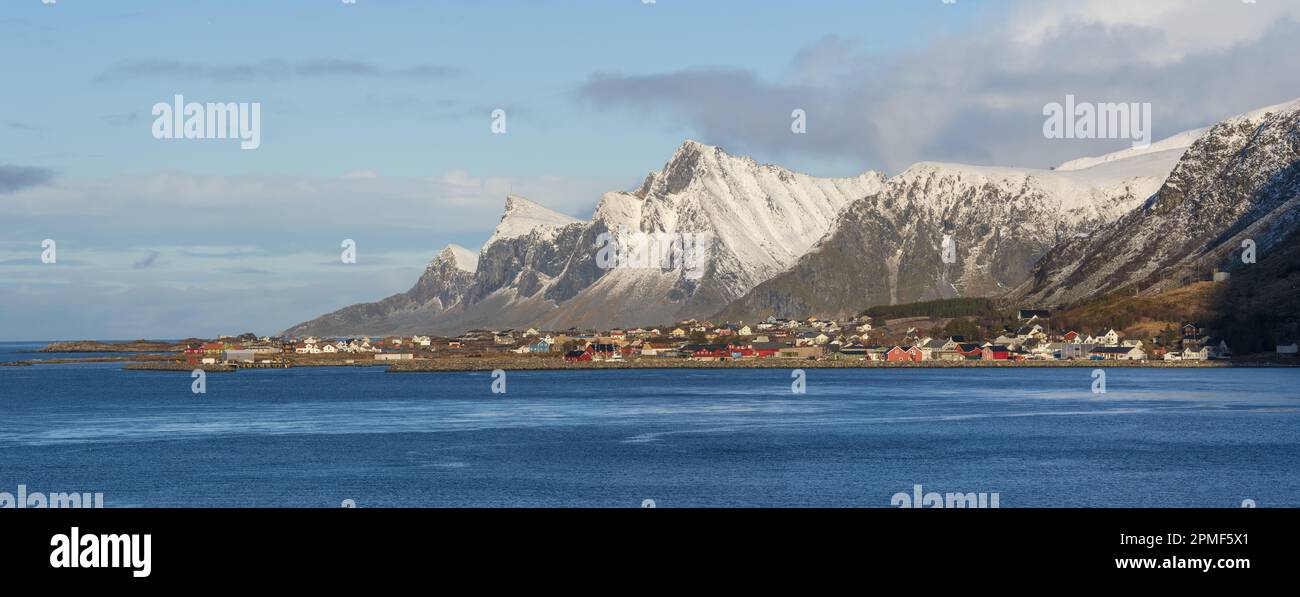Norway, Nordland County, Lofoten Islands, Ramberg, mountains and ...
