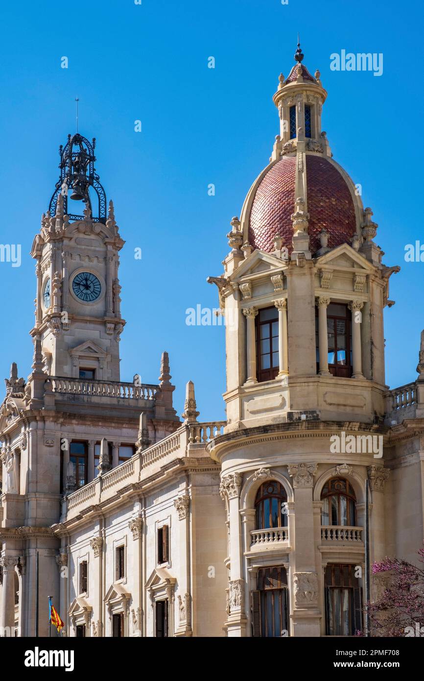 Spain, Valencia, Town Hall Square (Plaza del Ayuntamiento), corner ...