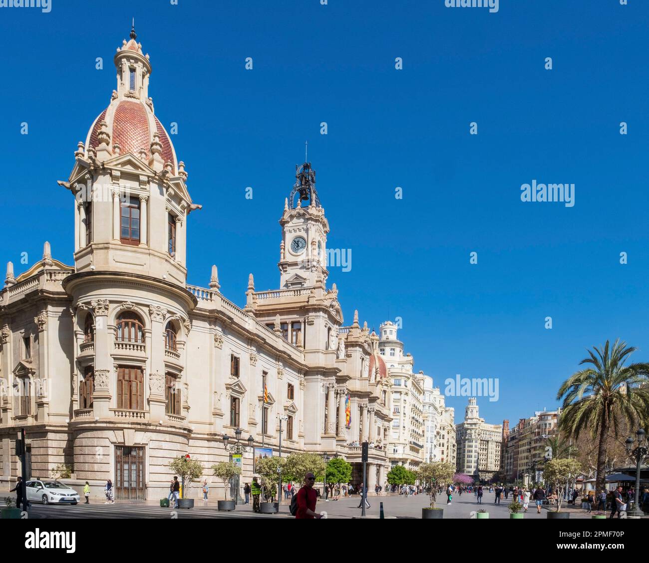 Spain, Valencia, Town Hall Square (Plaza del Ayuntamiento), town hall ...