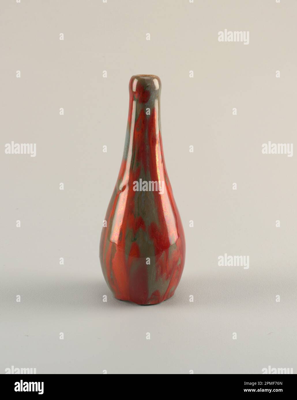 Vase (USA); Manufactured by Dedham Pottery; Made by Hugh Cornwall ...