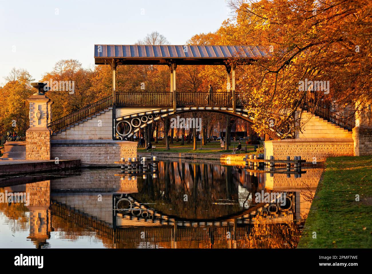 France, Nord, Lille, Pont Napoléon, Canal de la Moyenne-Deûle, the only ...