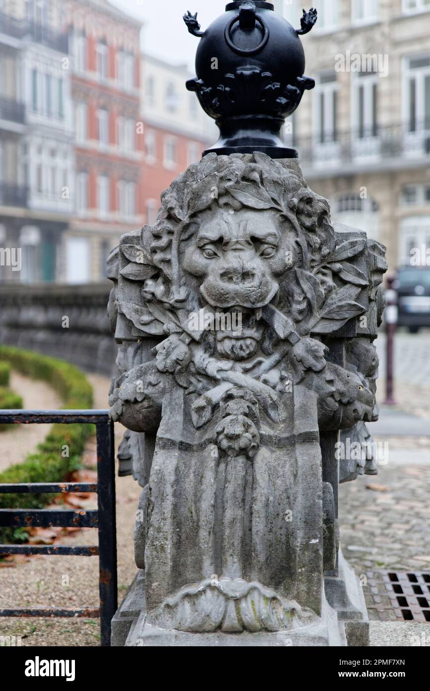 France, Nord, Lille, detail of the Porte de Paris, Arc de Triomphe ...