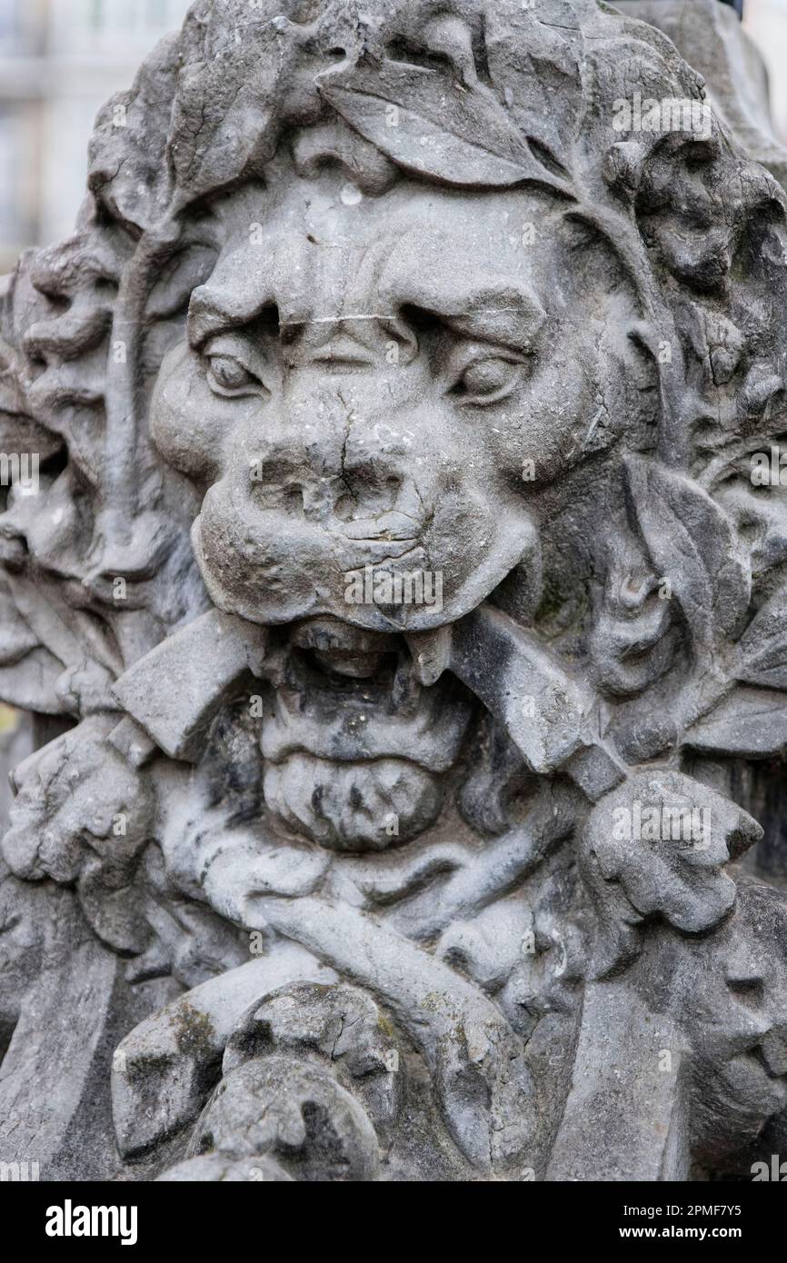 France, Nord, Lille, detail of the Porte de Paris, Arc de Triomphe ...