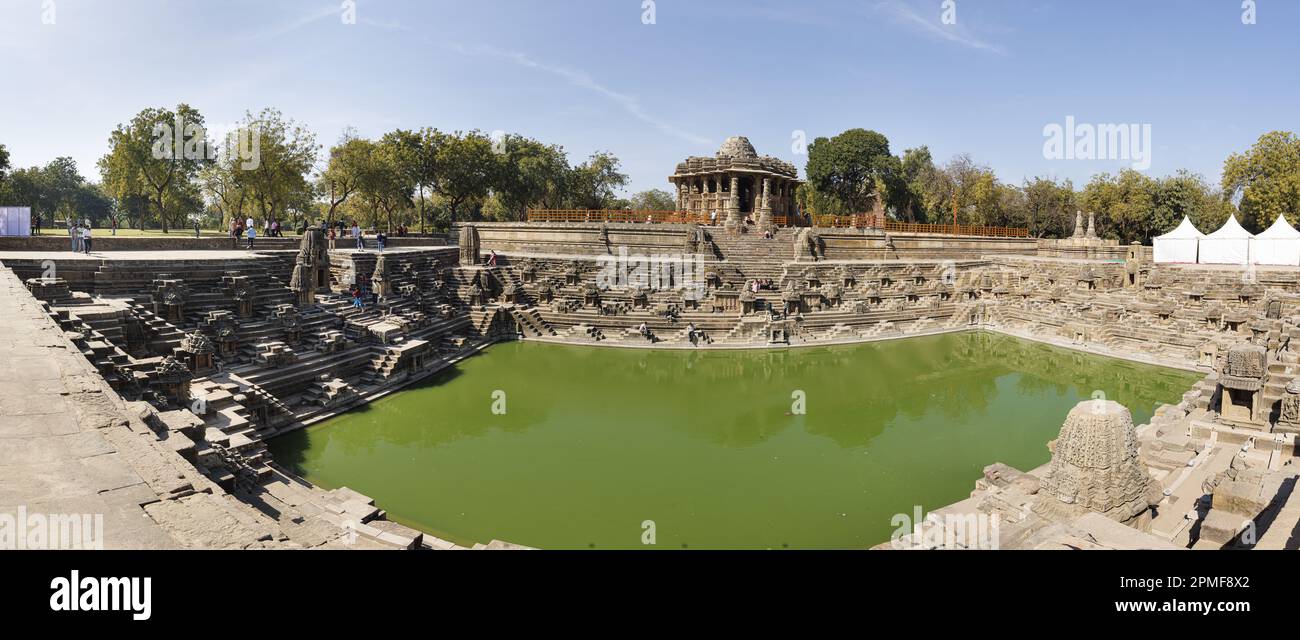 Stepwell sun temple modhera hi-res stock photography and images - Alamy