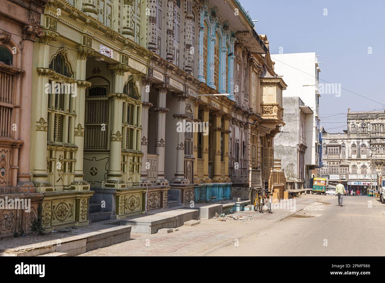 India, Gujarat, Sidhpur, Bohra Vad, street of muslim Bohra havelis ...