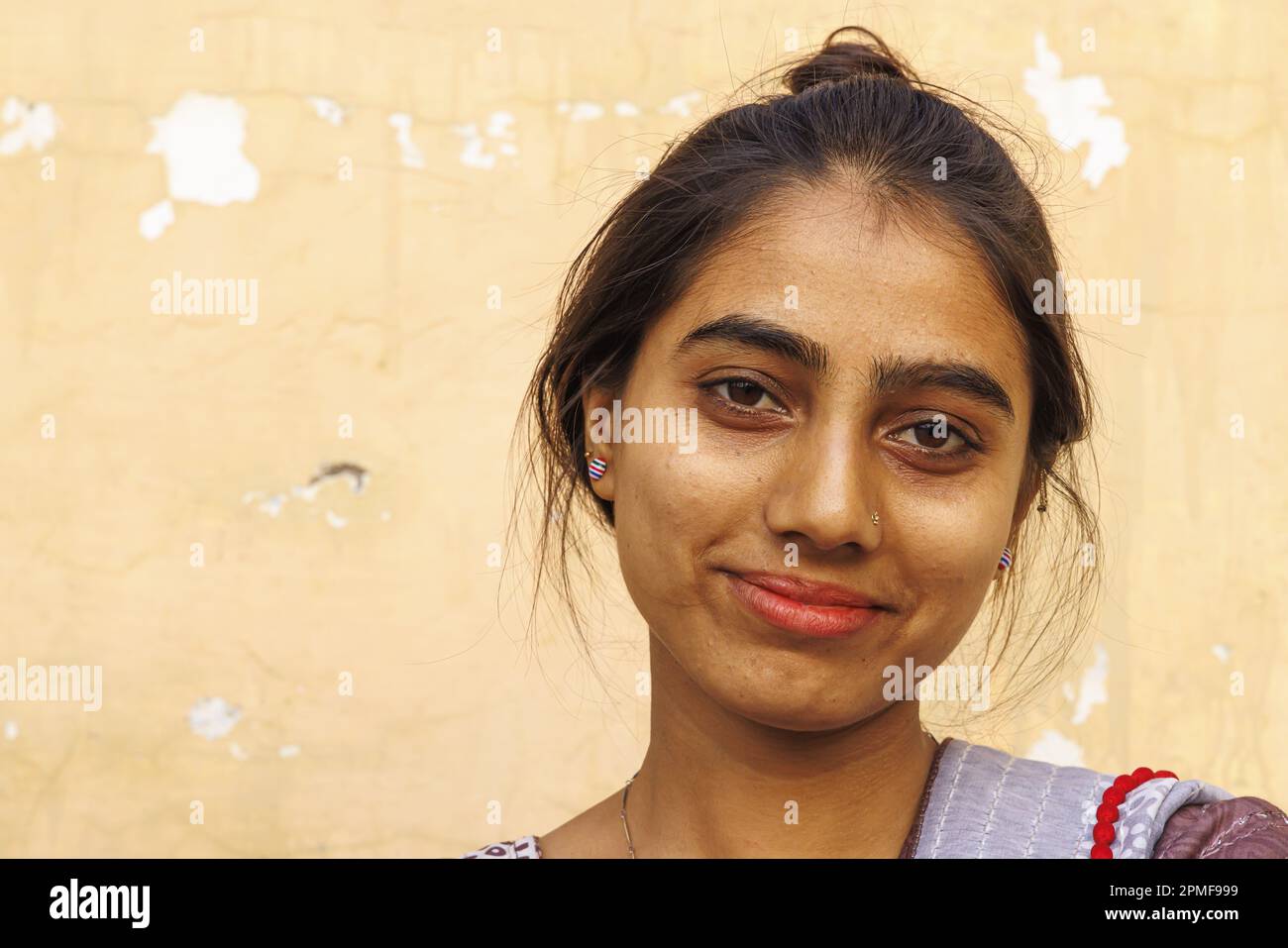 India, Gujarat, Jamnagar, woman portrait Stock Photo - Alamy