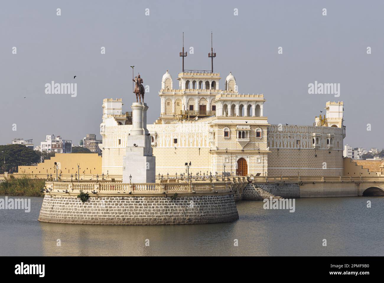 Lakhota people hi-res stock photography and images - Alamy
